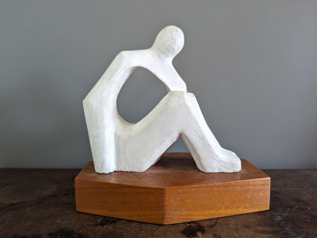 Seated Sculpture – The Discerning Palette